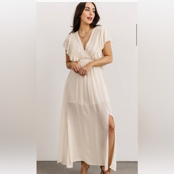 Baltic Born | Dresses | Baltic Born Jennifer Ivory Deep V Maci Dress In ...